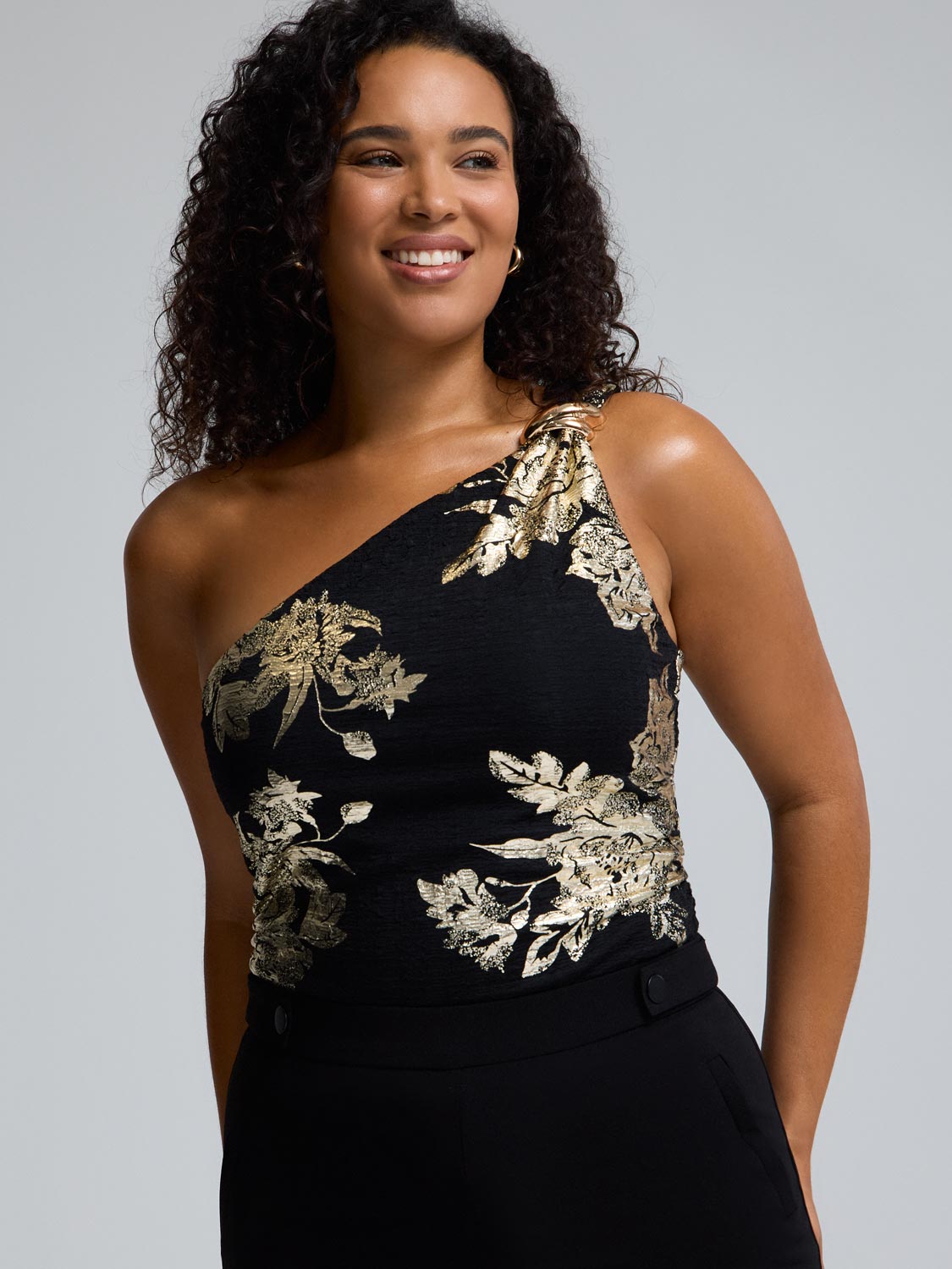 Foil Floral Print One-Shoulder Top – Suzy Shier