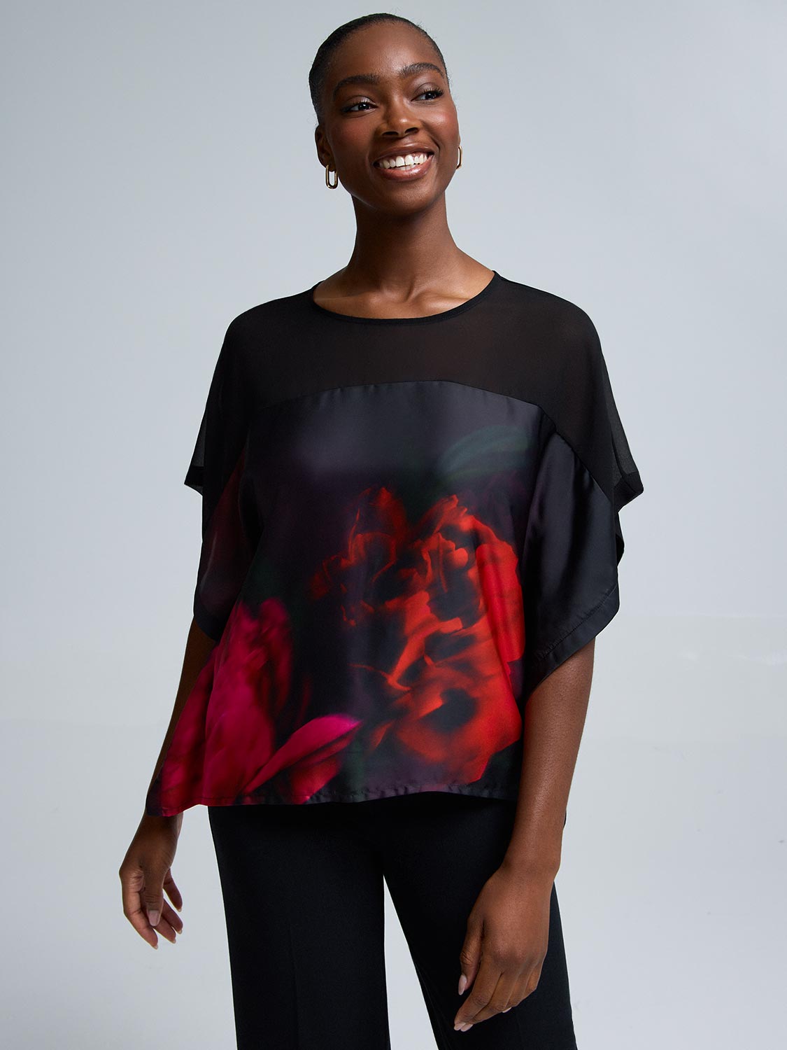 Floral Print Satin-Like Cape Top – Suzy Shier