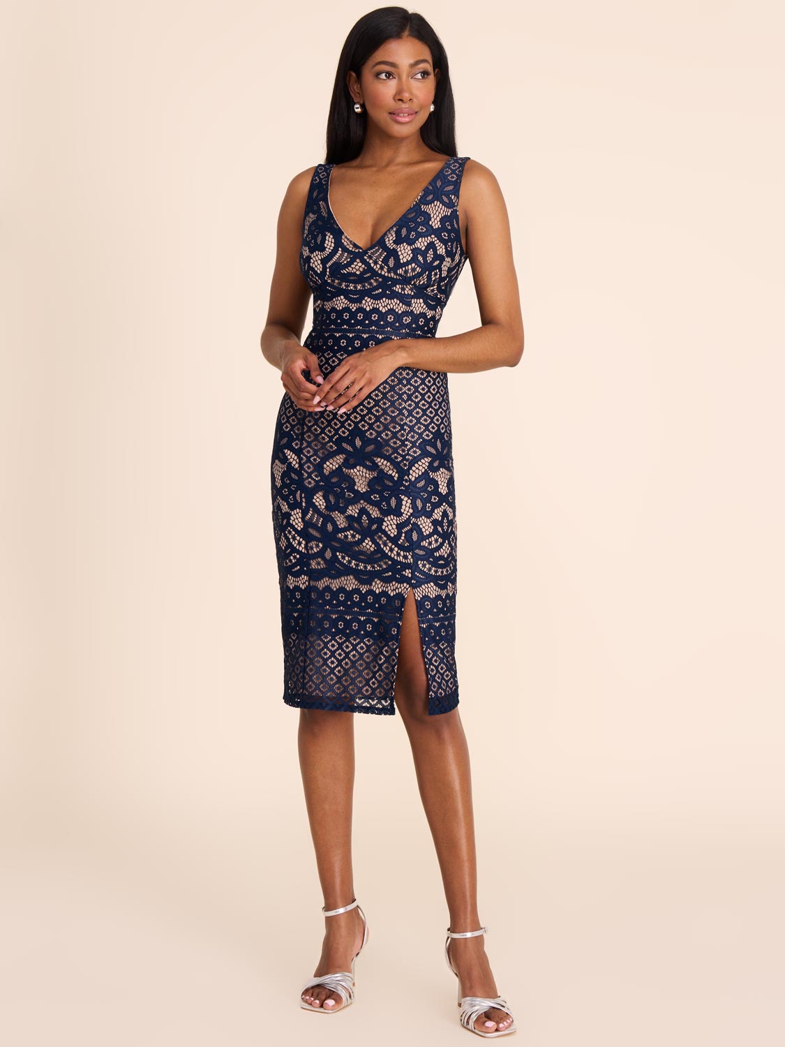 Lace V-Neck Sheath Dress | Le Chateau – Suzy Shier